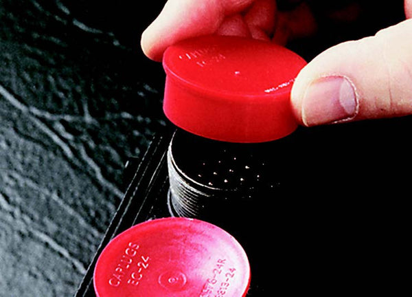 Caplugs EC-20 Red Plugs for Threaded Connectors – E&E Trading